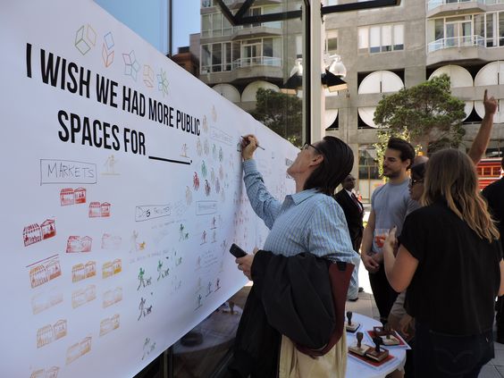 Interactive Public Installations – Art and surveys - Stephen's Lighthouse